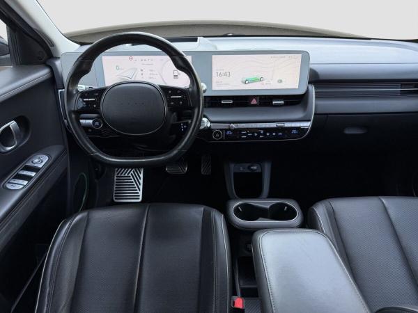 Melns Hyundai Ioniq 5 2021 Pērnava, ar dzinēja tilpumu 0.00 L un nobraukumu 146 tūkst. km par 27450 €, foto 6 vietnē AUTOMOTO.COM.LV