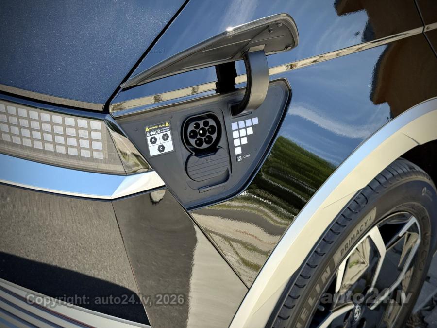 Melns Hyundai Ioniq 5 2021 Tallina, ar dzinēja tilpumu 0.00 L un nobraukumu 66 tūkst. km par 33500 €, foto 11 vietnē AUTOMOTO.COM.LV