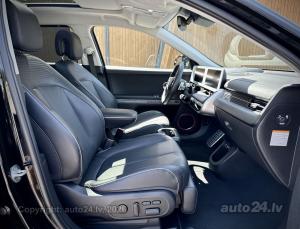 Melns Hyundai Ioniq 5 2021 Tallina, ar dzinēja tilpumu 0.00 L un nobraukumu 66 tūkst. km par 33500 €, foto 15 vietnē AUTOMOTO.COM.LV