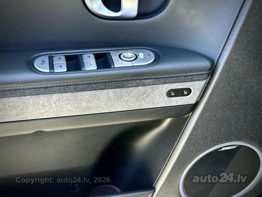 Melns Hyundai Ioniq 5 2021 Tallina, ar dzinēja tilpumu 0.00 L un nobraukumu 66 tūkst. km par 33500 €, foto 26 vietnē AUTOMOTO.COM.LV