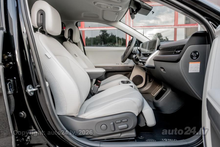 Черный Хендай Ioniq 5 2022 в Пярну, объемом двигателя 0.00 л и пробегом 49 тыс. км за 31900 €, фото 18 на AUTOMOTO.COM.LV