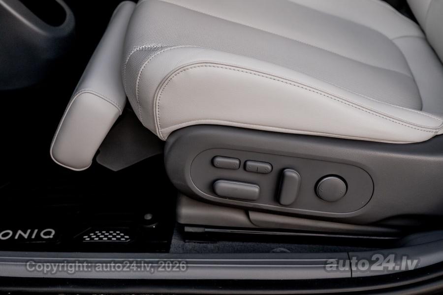 Черный Хендай Ioniq 5 2022 в Пярну, объемом двигателя 0.00 л и пробегом 49 тыс. км за 31900 €, фото 31 на AUTOMOTO.COM.LV