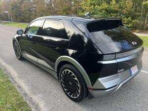 Melns Hyundai Ioniq 5 2023 Kauņa, ar dzinēja tilpumu 0.00 L un nobraukumu 81 tūkst. km par 29000 €, foto 6 vietnē AUTOMOTO.COM.LV