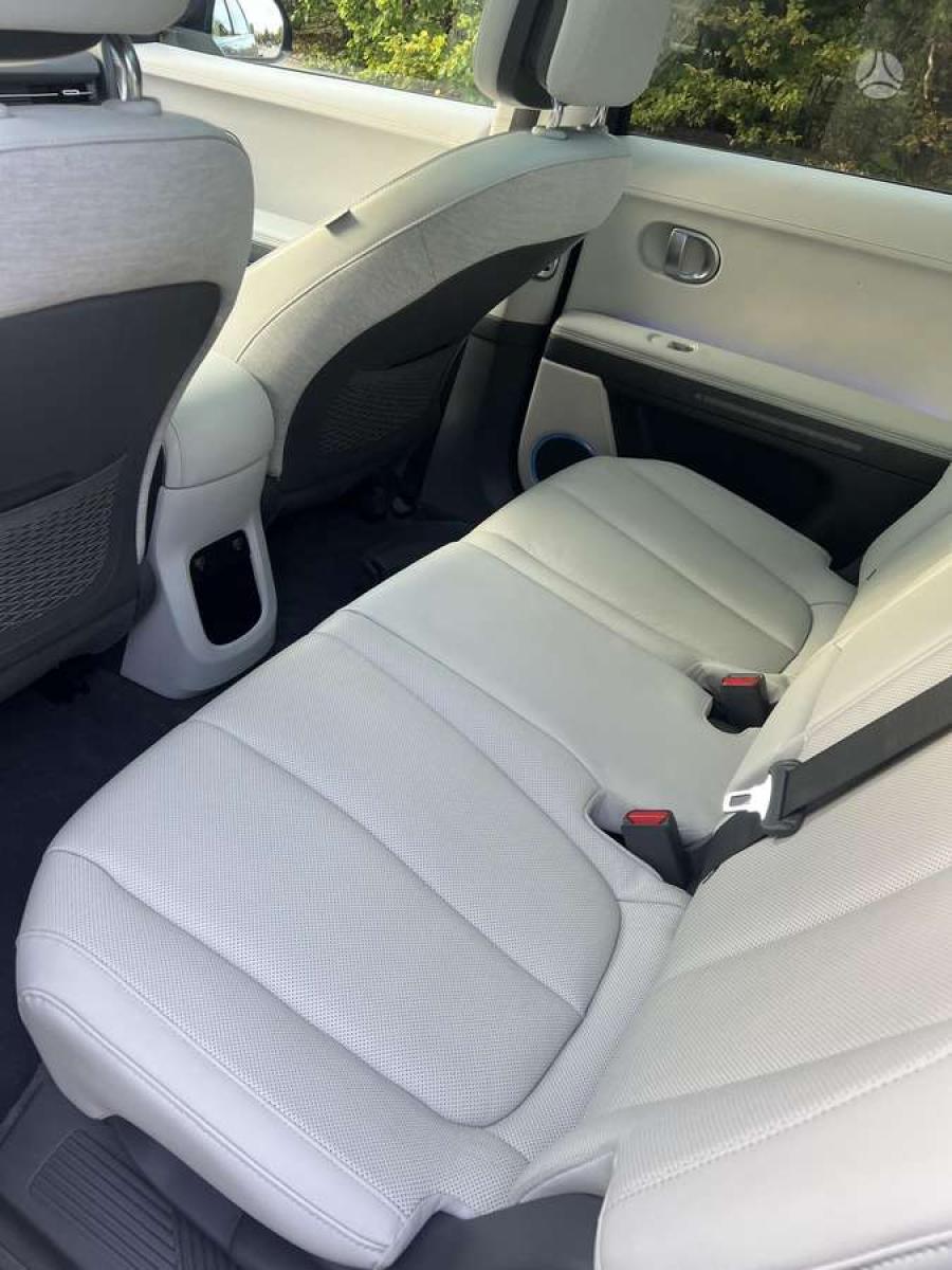 Melns Hyundai Ioniq 5 2023 Kauņa, ar dzinēja tilpumu 0.00 L un nobraukumu 81 tūkst. km par 29000 €, foto 10 vietnē AUTOMOTO.COM.LV