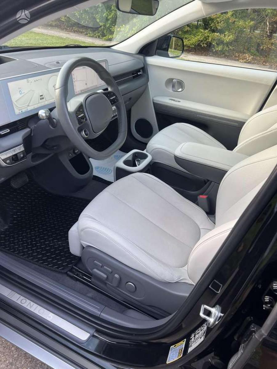 Melns Hyundai Ioniq 5 2023 Kauņa, ar dzinēja tilpumu 0.00 L un nobraukumu 81 tūkst. km par 29000 €, foto 22 vietnē AUTOMOTO.COM.LV