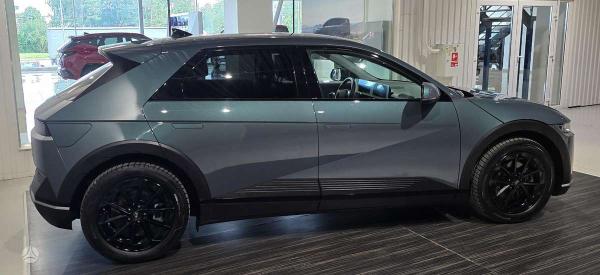 Blue Hyundai Ioniq 5 2024 in Siauliai, with an engine capacity of 0.00 L and mileage of 34 thousand km for 33900 €, photo 6 on AUTOMOTO.COM.LV