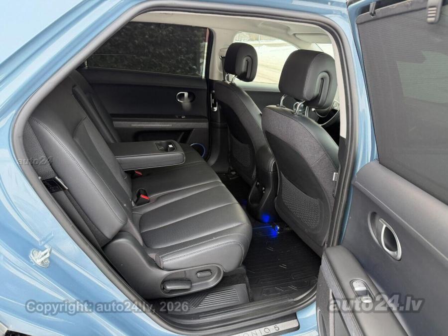 Blue Hyundai Ioniq 5 2022 in Parnu, with an engine capacity of 0.00 L and mileage of 89 thousand km for 25900 €, photo 18 on AUTOMOTO.COM.LV