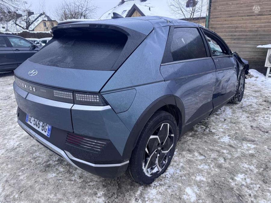 Zils Hyundai Ioniq 5 2022 Kauņa, ar dzinēja tilpumu 0.00 L un nobraukumu 39 tūkst. km par 12350 €, foto 4 vietnē AUTOMOTO.COM.LV