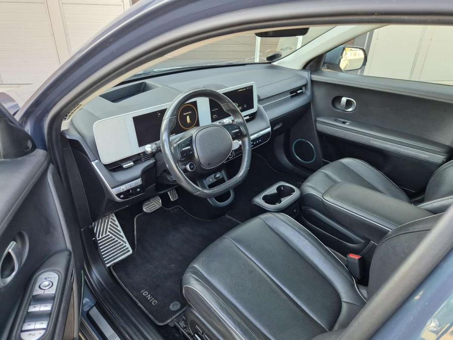 Zils Hyundai Ioniq 5 2024 Mažeikiai, ar dzinēja tilpumu 0.00 L un nobraukumu 81 tūkst. km par 21900 €, foto 8 vietnē AUTOMOTO.COM.LV