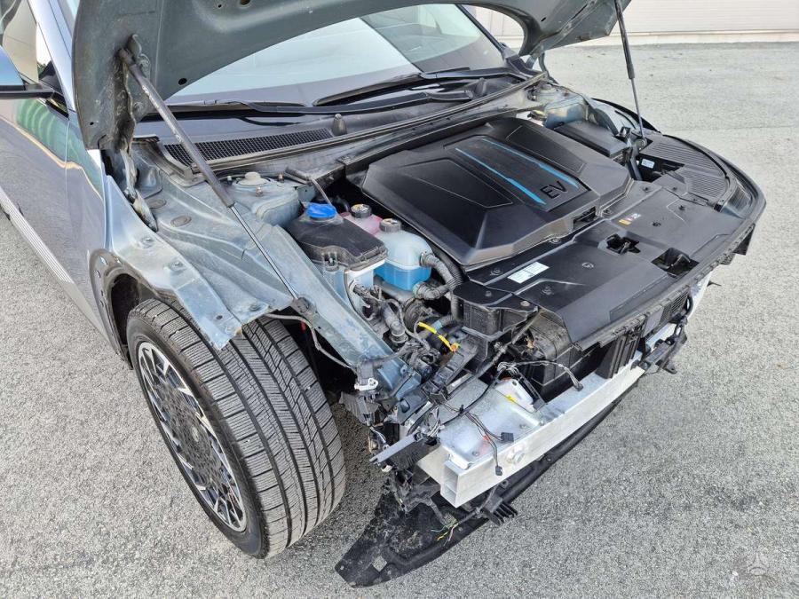 Zils Hyundai Ioniq 5 2024 Mažeikiai, ar dzinēja tilpumu 0.00 L un nobraukumu 81 tūkst. km par 21900 €, foto 13 vietnē AUTOMOTO.COM.LV