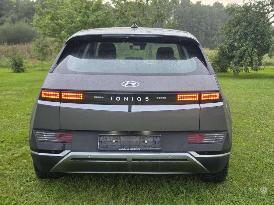Hyundai Ioniq 5 2022 Lazdijai, ar dzinēja tilpumu 0.00 L un nobraukumu 65 tūkst. km par 22000 €, foto 12 vietnē AUTOMOTO.COM.LV