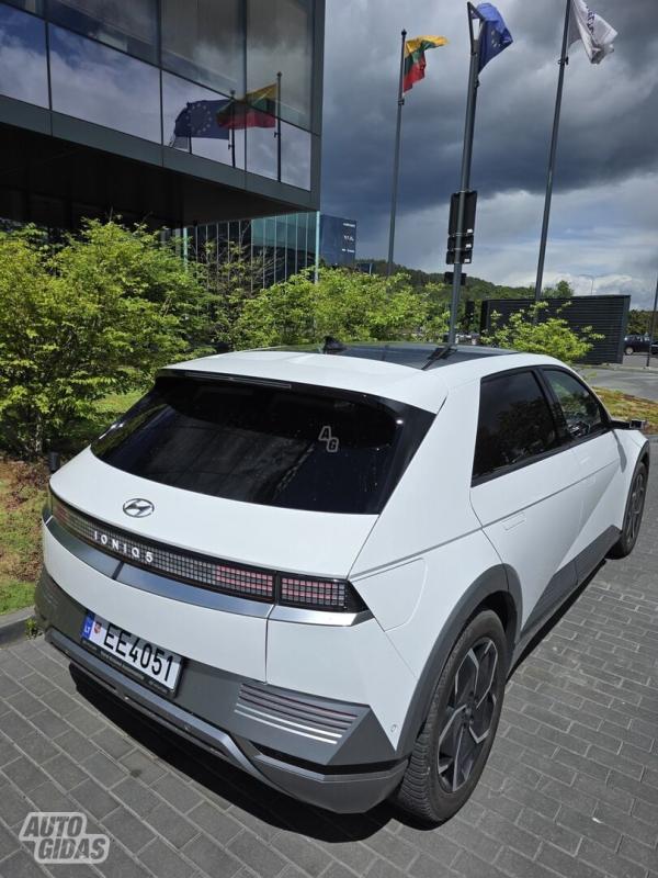 Хендай Ioniq 5 2023 в Вильнюс, объемом двигателя 0.00 л и пробегом 61 тыс. км за 29999 €, фото 5 на AUTOMOTO.COM.LV
