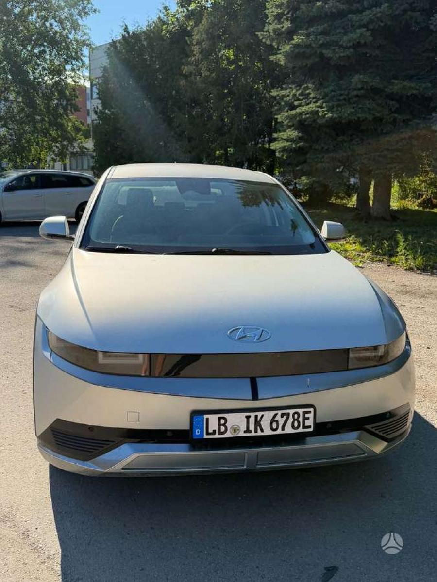 Серый Хендай Ioniq 5 2021 в Паневежис, объемом двигателя 0.00 л и пробегом 82 тыс. км за 20300 €, фото 1 на AUTOMOTO.COM.LV
