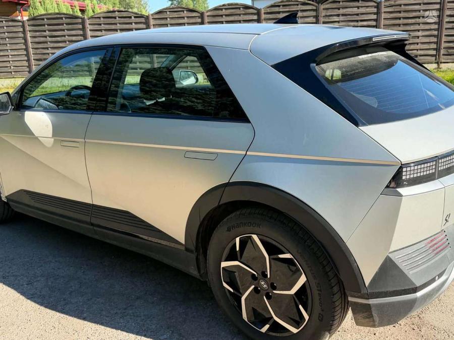Серый Хендай Ioniq 5 2021 в Паневежис, объемом двигателя 0.00 л и пробегом 82 тыс. км за 20300 €, фото 6 на AUTOMOTO.COM.LV