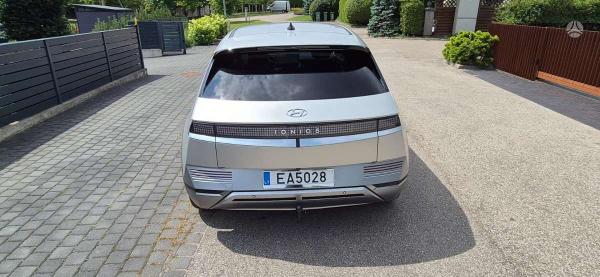 Grey Hyundai Ioniq 5 2021 in Kaunas, with an engine capacity of 0.00 L and mileage of 110 thousand km for 24000 €, photo 4 on AUTOMOTO.COM.LV