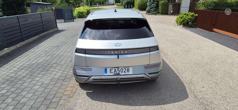Pelēks Hyundai Ioniq 5 2021 Kauņa, ar dzinēja tilpumu 0.00 L un nobraukumu 110 tūkst. km par 24000 €, foto 5 vietnē AUTOMOTO.COM.LV