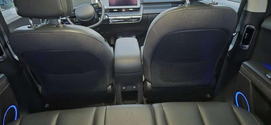 Pelēks Hyundai Ioniq 5 2021 Kauņa, ar dzinēja tilpumu 0.00 L un nobraukumu 110 tūkst. km par 24000 €, foto 14 vietnē AUTOMOTO.COM.LV