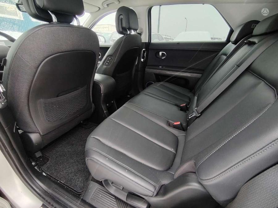 Grey Hyundai Ioniq 5 2022 in Siauliai, with an engine capacity of 0.00 L and mileage of 59 thousand km for 19900 €, photo 10 on AUTOMOTO.COM.LV