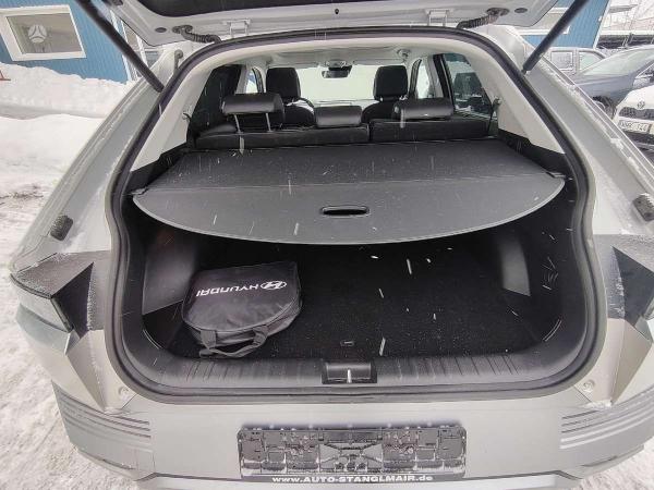 Pelēks Hyundai Ioniq 5 2022 Šauļi, ar dzinēja tilpumu 0.00 L un nobraukumu 59 tūkst. km par 19900 €, foto 11 vietnē AUTOMOTO.COM.LV
