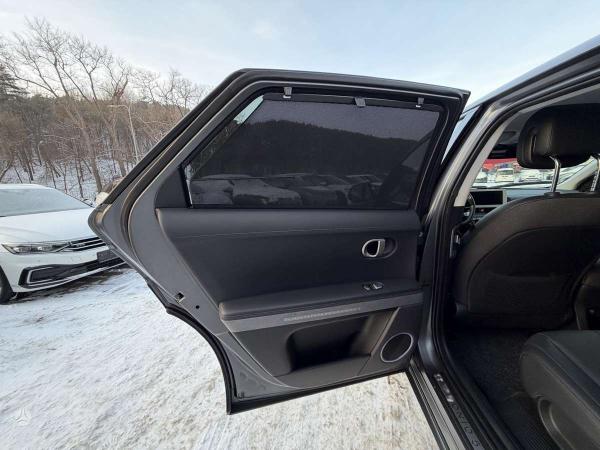 Pelēks Hyundai Ioniq 5 2022 Viļņa, ar dzinēja tilpumu 0.00 L un nobraukumu 55 tūkst. km par 27200 €, foto 11 vietnē AUTOMOTO.COM.LV