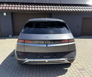 Серый Хендай Ioniq 5 2022 в Кедайняй, объемом двигателя 0.00 л и пробегом 69 тыс. км за 19800 €, фото 10 на AUTOMOTO.COM.LV