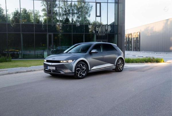 Grey Hyundai Ioniq 5 2022 in Vilnius, with an engine capacity of 0.00 L and mileage of 73 thousand km for 26350 €, photo 1 on AUTOMOTO.COM.LV