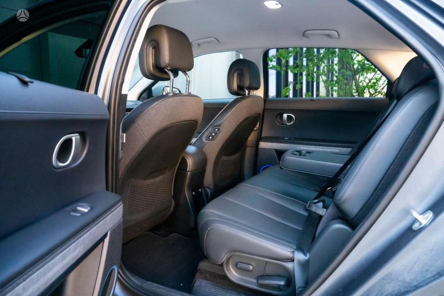 Grey Hyundai Ioniq 5 2022 in Vilnius, with an engine capacity of 0.00 L and mileage of 73 thousand km for 26350 €, photo 33 on AUTOMOTO.COM.LV