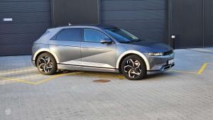 Grey Hyundai Ioniq 5 2022 in Vilnius, with an engine capacity of 0.00 L and mileage of 73 thousand km for 26350 €, photo 36 on AUTOMOTO.COM.LV