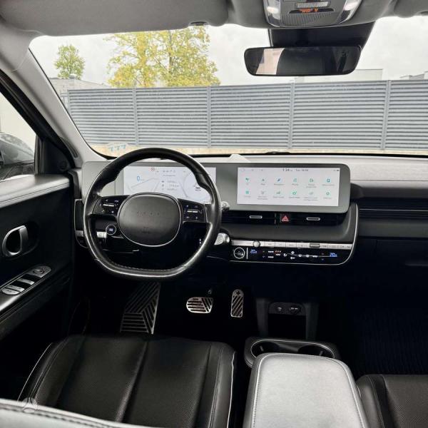 Pelēks Hyundai Ioniq 5 2022 Viļņa, ar dzinēja tilpumu 0.00 L un nobraukumu 86 tūkst. km par 31490 €, foto 6 vietnē AUTOMOTO.COM.LV