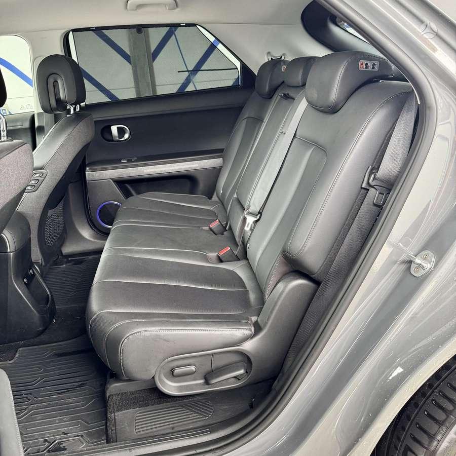 Grey Hyundai Ioniq 5 2022 in Vilnius, with an engine capacity of 0.00 L and mileage of 86 thousand km for 31490 €, photo 11 on AUTOMOTO.COM.LV