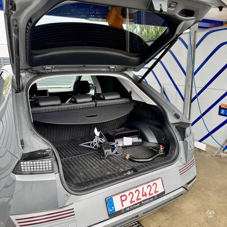 Grey Hyundai Ioniq 5 2022 in Vilnius, with an engine capacity of 0.00 L and mileage of 86 thousand km for 31490 €, photo 13 on AUTOMOTO.COM.LV