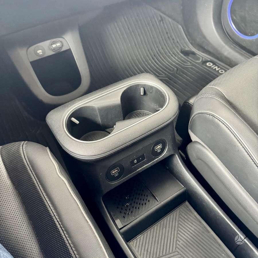 Grey Hyundai Ioniq 5 2022 in Vilnius, with an engine capacity of 0.00 L and mileage of 86 thousand km for 31490 €, photo 16 on AUTOMOTO.COM.LV