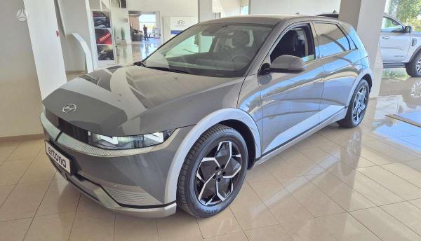 Grey Hyundai Ioniq 5 2022 in Siauliai, with an engine capacity of 0.00 L and mileage of 19 thousand km for 29900 €, photo 3 on AUTOMOTO.COM.LV