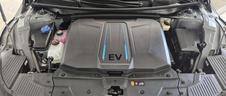 Pelēks Hyundai Ioniq 5 2022 Šauļi, ar dzinēja tilpumu 0.00 L un nobraukumu 19 tūkst. km par 29900 €, foto 12 vietnē AUTOMOTO.COM.LV