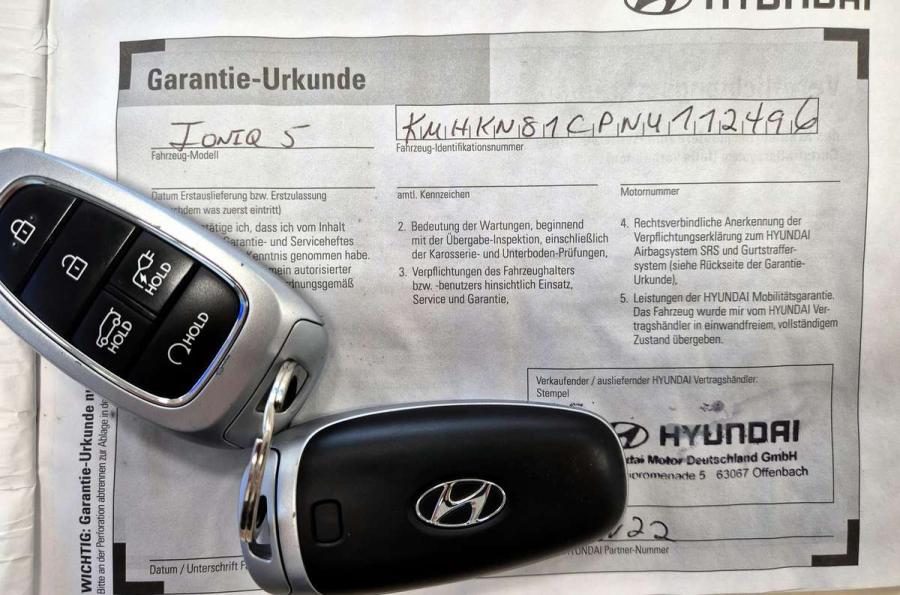 Pelēks Hyundai Ioniq 5 2022 Šauļi, ar dzinēja tilpumu 0.00 L un nobraukumu 19 tūkst. km par 29900 €, foto 30 vietnē AUTOMOTO.COM.LV