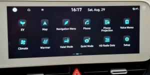 Серый Хендай Ioniq 5 2022 в Алитус, объемом двигателя 0.00 л и пробегом 67 тыс. км за 26400 €, фото 28 на AUTOMOTO.COM.LV