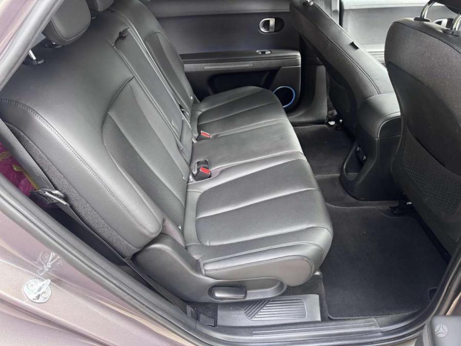 Pelēks Hyundai Ioniq 5 2022 Viļņa, ar dzinēja tilpumu 0.00 L un nobraukumu 100 tūkst. km par 26950 €, foto 11 vietnē AUTOMOTO.COM.LV
