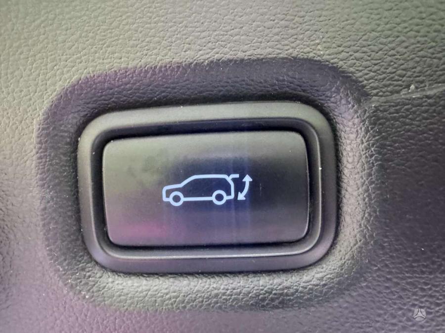 Pelēks Hyundai Ioniq 5 2022 Viļņa, ar dzinēja tilpumu 0.00 L un nobraukumu 100 tūkst. km par 26950 €, foto 13 vietnē AUTOMOTO.COM.LV