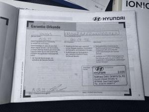 Pelēks Hyundai Ioniq 5 2022 Viļņa, ar dzinēja tilpumu 0.00 L un nobraukumu 100 tūkst. km par 26950 €, foto 32 vietnē AUTOMOTO.COM.LV