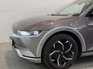 Pelēks Hyundai Ioniq 5 2022 Viļņa, ar dzinēja tilpumu 0.00 L un nobraukumu 32 tūkst. km par 29950 €, foto 6 vietnē AUTOMOTO.COM.LV