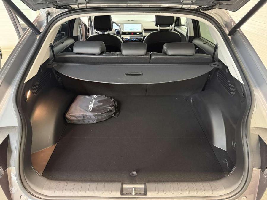 Pelēks Hyundai Ioniq 5 2022 Viļņa, ar dzinēja tilpumu 0.00 L un nobraukumu 32 tūkst. km par 29950 €, foto 13 vietnē AUTOMOTO.COM.LV