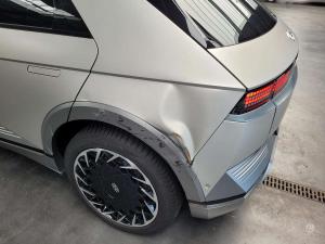 Серый Хендай Ioniq 5 2023 в Каунас, объемом двигателя 0.00 л и пробегом 70 тыс. км за 19900 €, фото 25 на AUTOMOTO.COM.LV