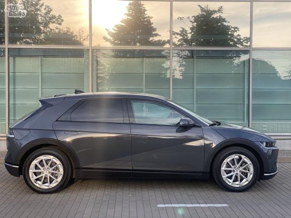 Серый Хендай Ioniq 5 2023 в Каунас, объемом двигателя 0.00 л и пробегом 60 тыс. км за 23500 €, фото 5 на AUTOMOTO.COM.LV