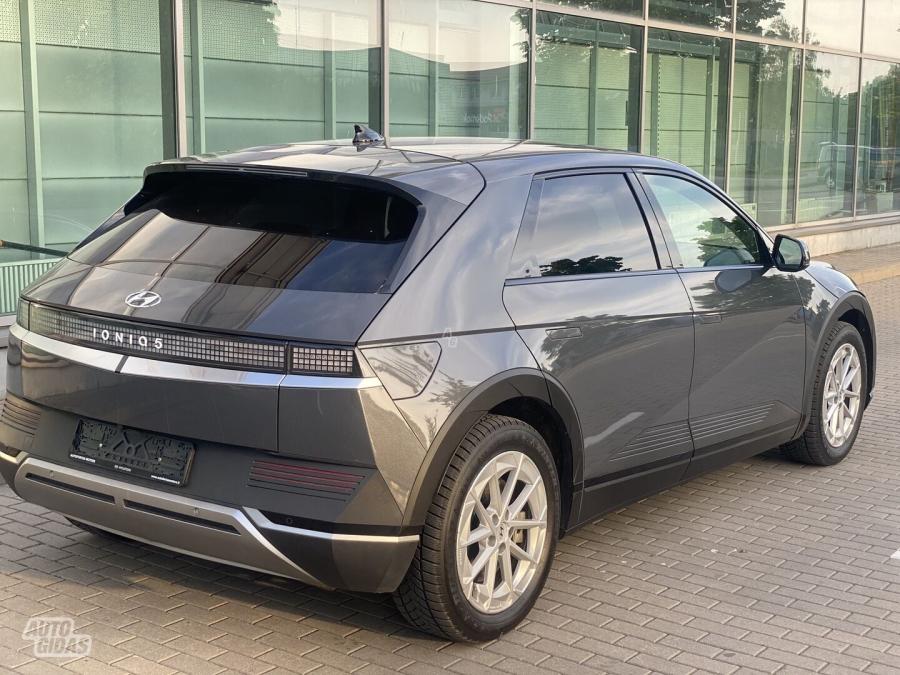 Серый Хендай Ioniq 5 2023 в Каунас, объемом двигателя 0.00 л и пробегом 60 тыс. км за 23500 €, фото 9 на AUTOMOTO.COM.LV