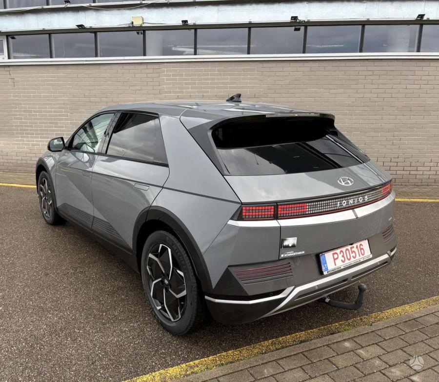 Серый Хендай Ioniq 5 2023 в Кедайняй, объемом двигателя 0.00 л и пробегом 42 тыс. км за 28950 €, фото 6 на AUTOMOTO.COM.LV