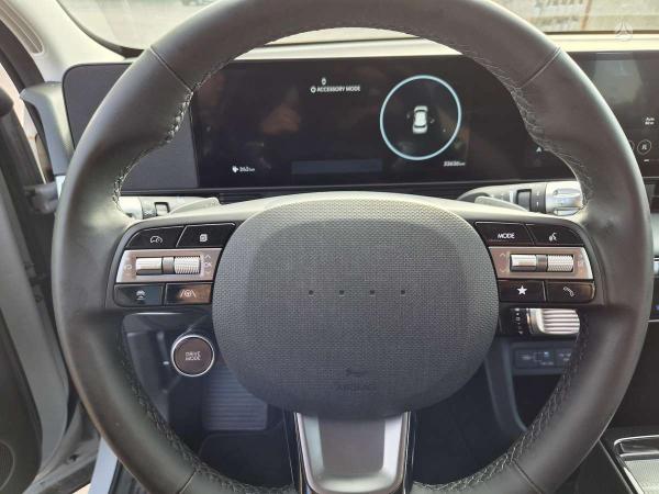 Grey Hyundai Ioniq 5 2025 in Mazeikiai, with an engine capacity of 0.00 L and mileage of 33 thousand km for 23900 €, photo 10 on AUTOMOTO.COM.LV