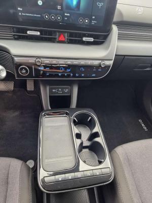 Серый Хендай Ioniq 5 2025 в Мажейкяй, объемом двигателя 0.00 л и пробегом 33 тыс. км за 23900 €, фото 13 на AUTOMOTO.COM.LV