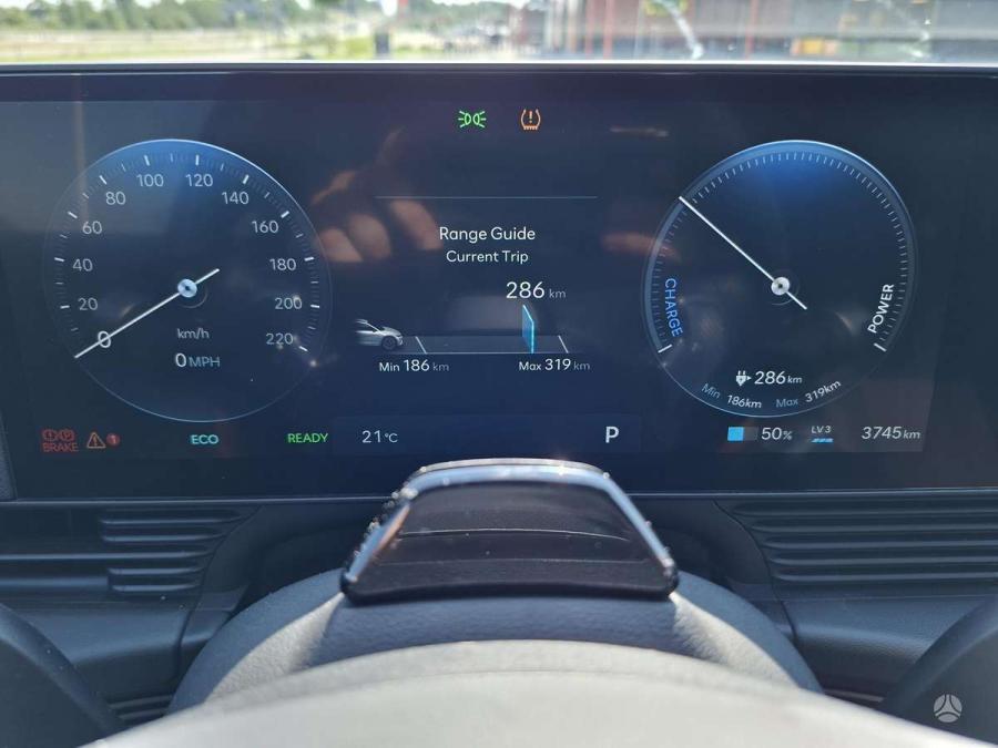 Grey Hyundai Ioniq 5 2025 in Trakai, with an engine capacity of 0.00 L and mileage of 4 thousand km for 35000 €, photo 13 on AUTOMOTO.COM.LV