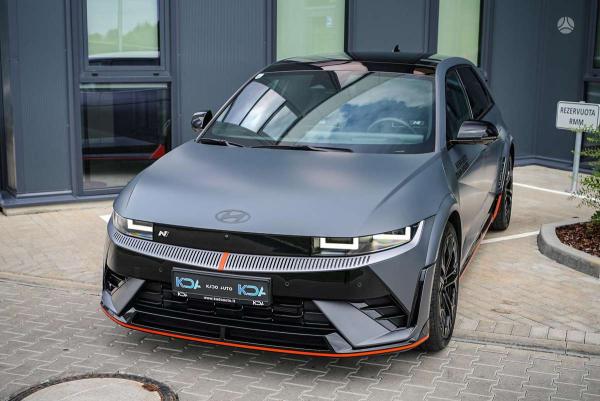 Grey Hyundai Ioniq 5 2025 in Kaunas, with an engine capacity of 0.00 L and mileage of 1 thousand km for 51950 €, photo 5 on AUTOMOTO.COM.LV