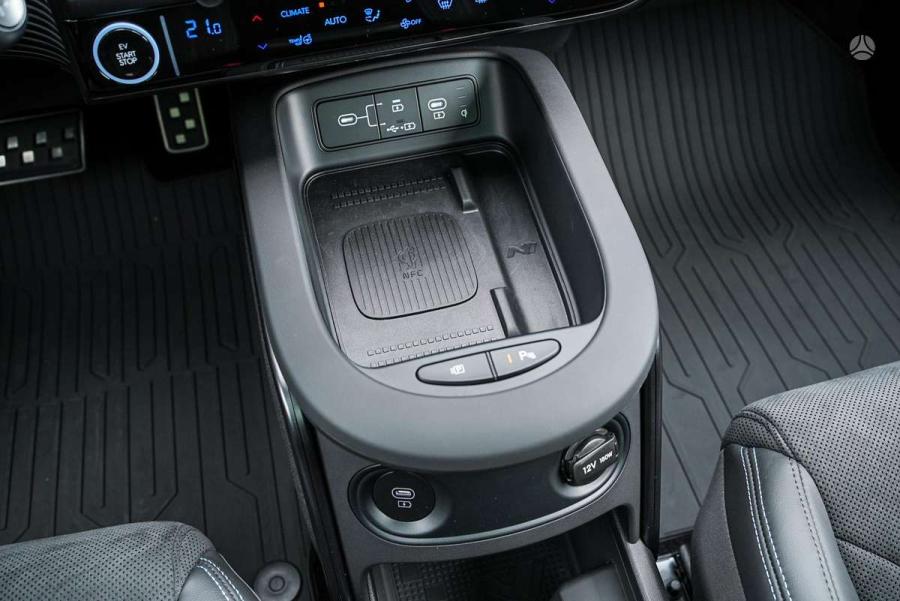 Grey Hyundai Ioniq 5 2025 in Kaunas, with an engine capacity of 0.00 L and mileage of 1 thousand km for 51950 €, photo 25 on AUTOMOTO.COM.LV